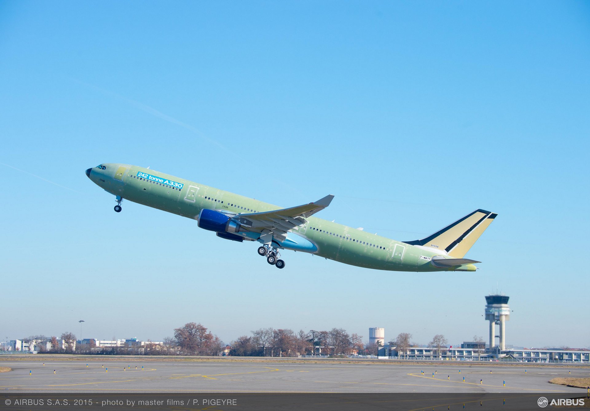 First 242 tonne take-off weight A330 successfully completes first ...